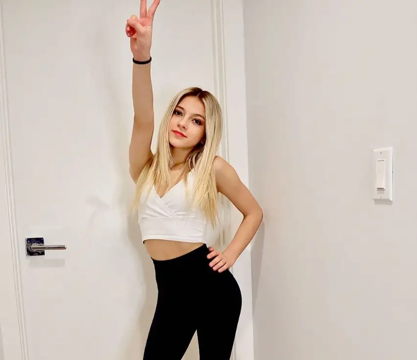 Coco Quinn - Age, Bio, Gavin Magnus, Boyfriend, Birthday, Hair