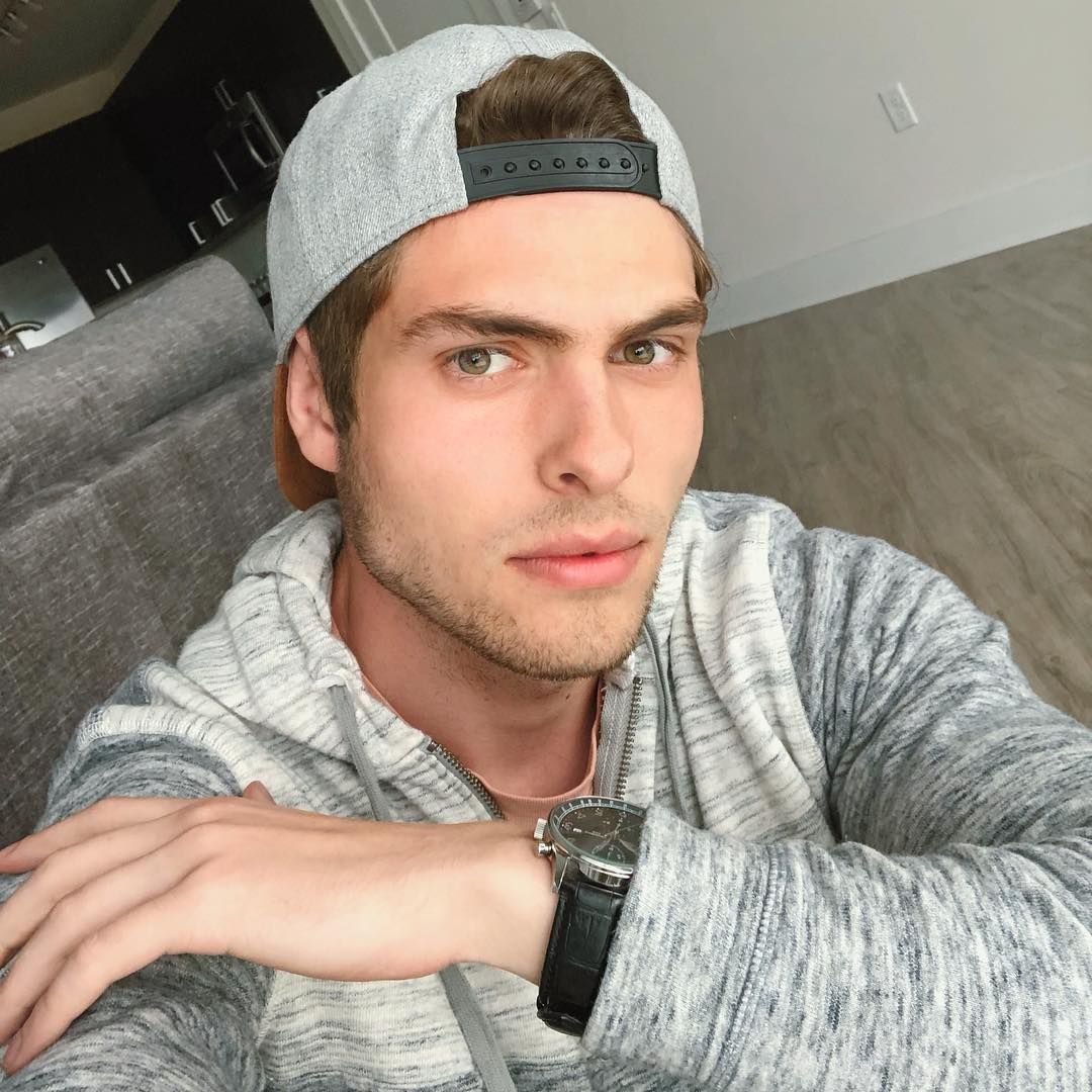 Brandon Walsh - Age, Height, Net Worth, GF | Wiki Bio Worth